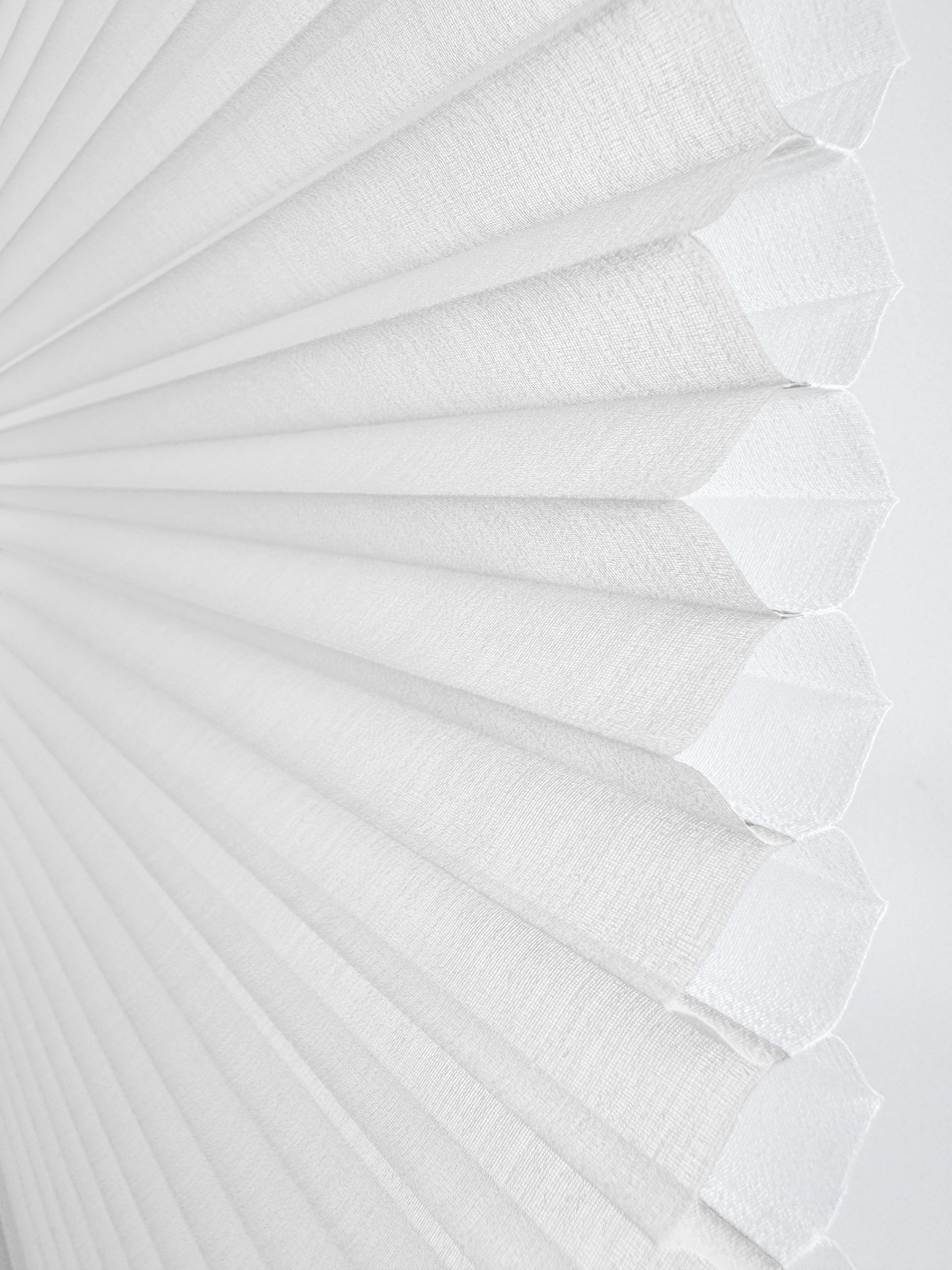 Celaro Honeycomb Shades Sheer - MSBT