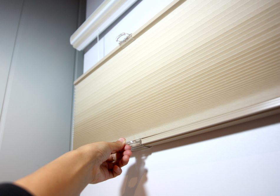 How Do Cordless Roller Blinds Work Lissette Prentice How Do Cordless Roller Blinds Work Lissette Prentice